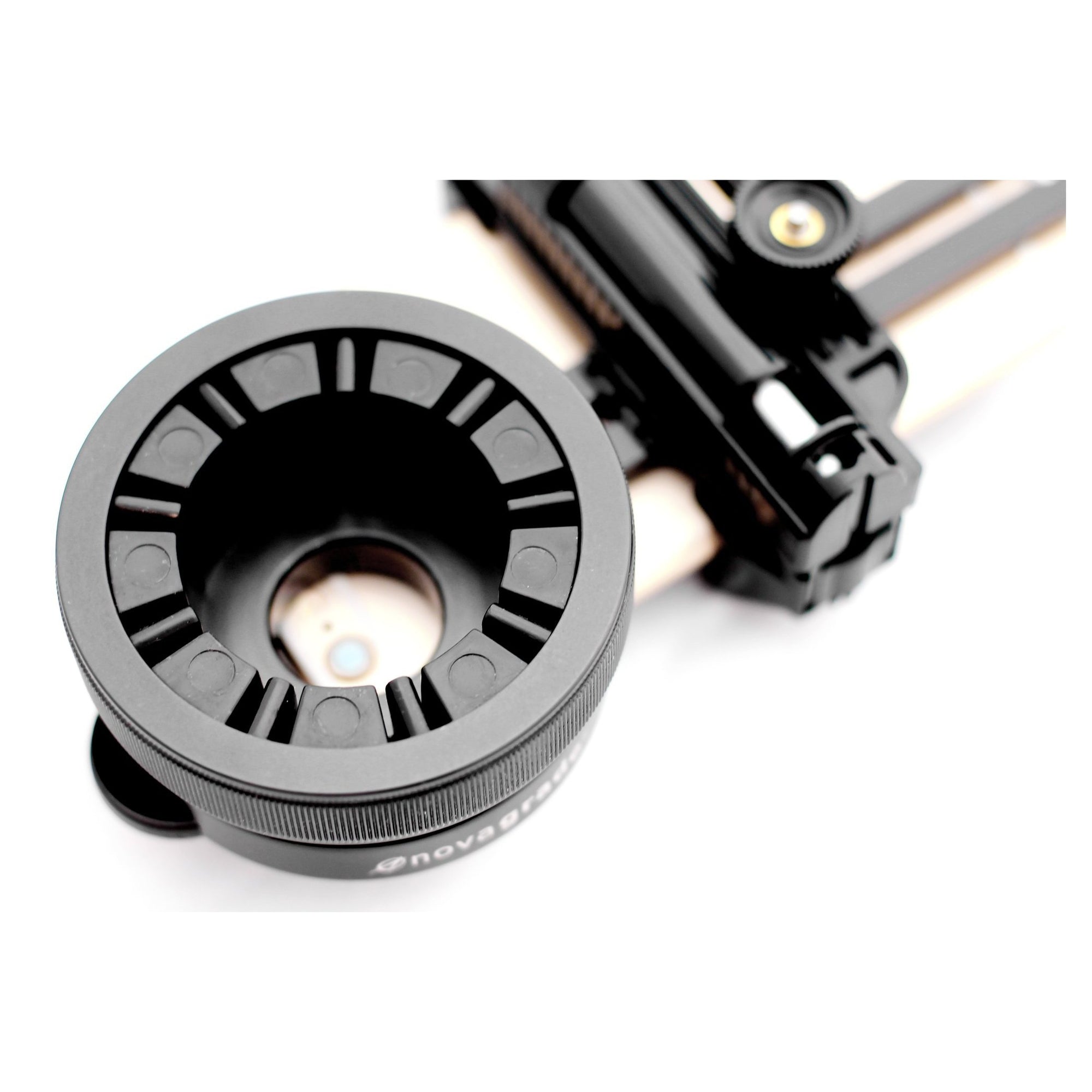 Phone Adapter: Microscope Edition – Novagrade